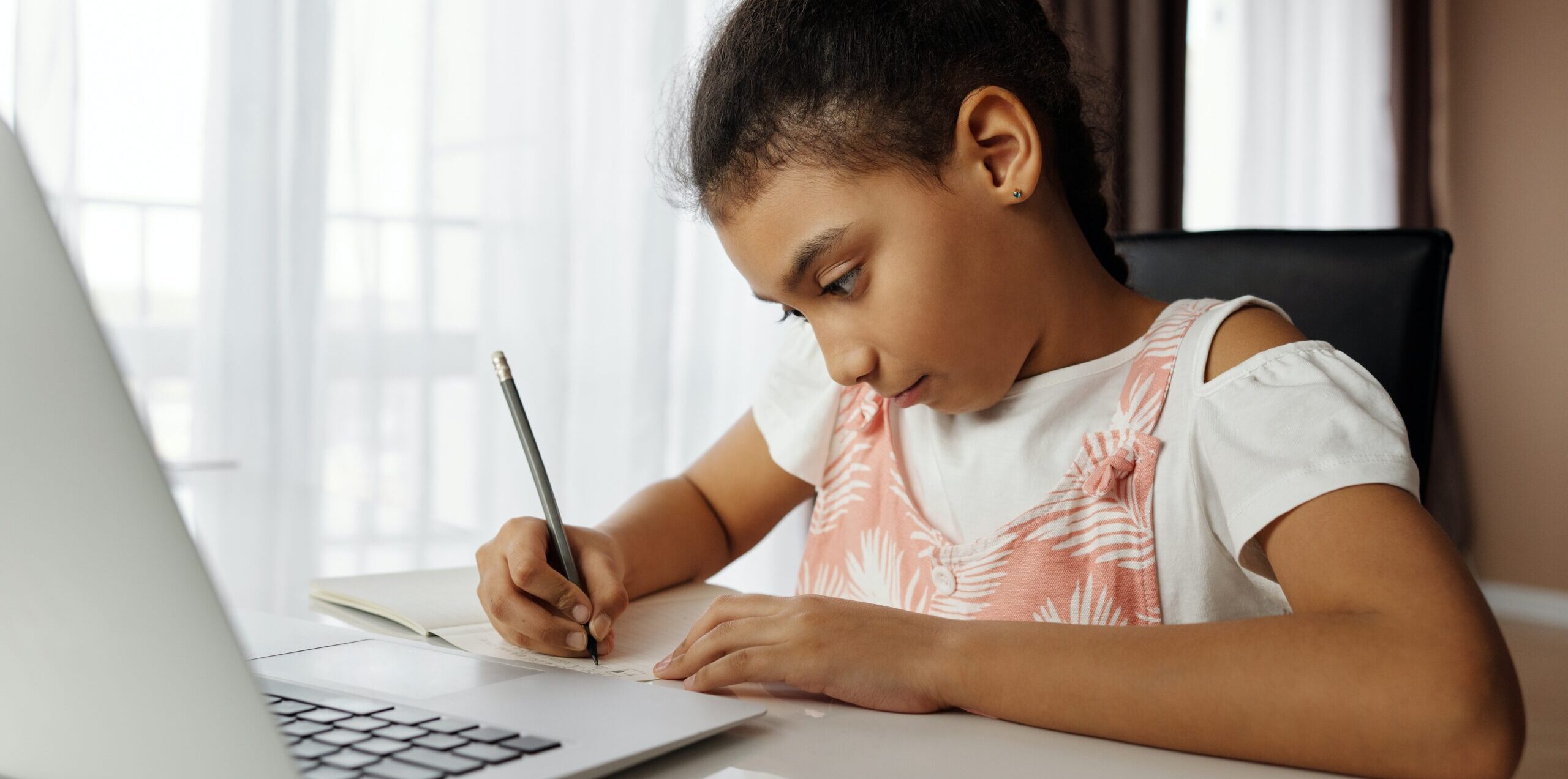 Helping Your Child Develop Effective Study Skills | Scholars Education